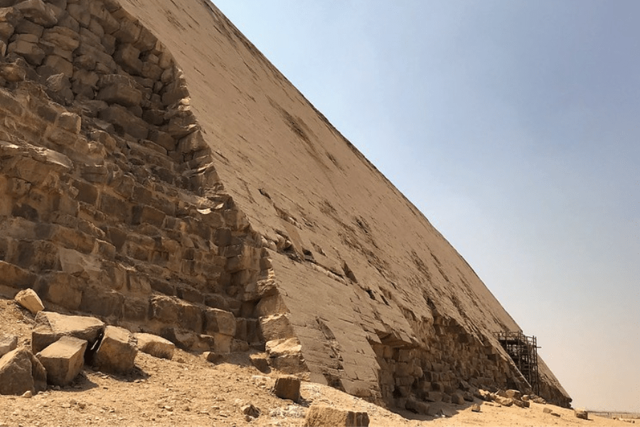 10 Facts About The Black Pyramid - More than 1?